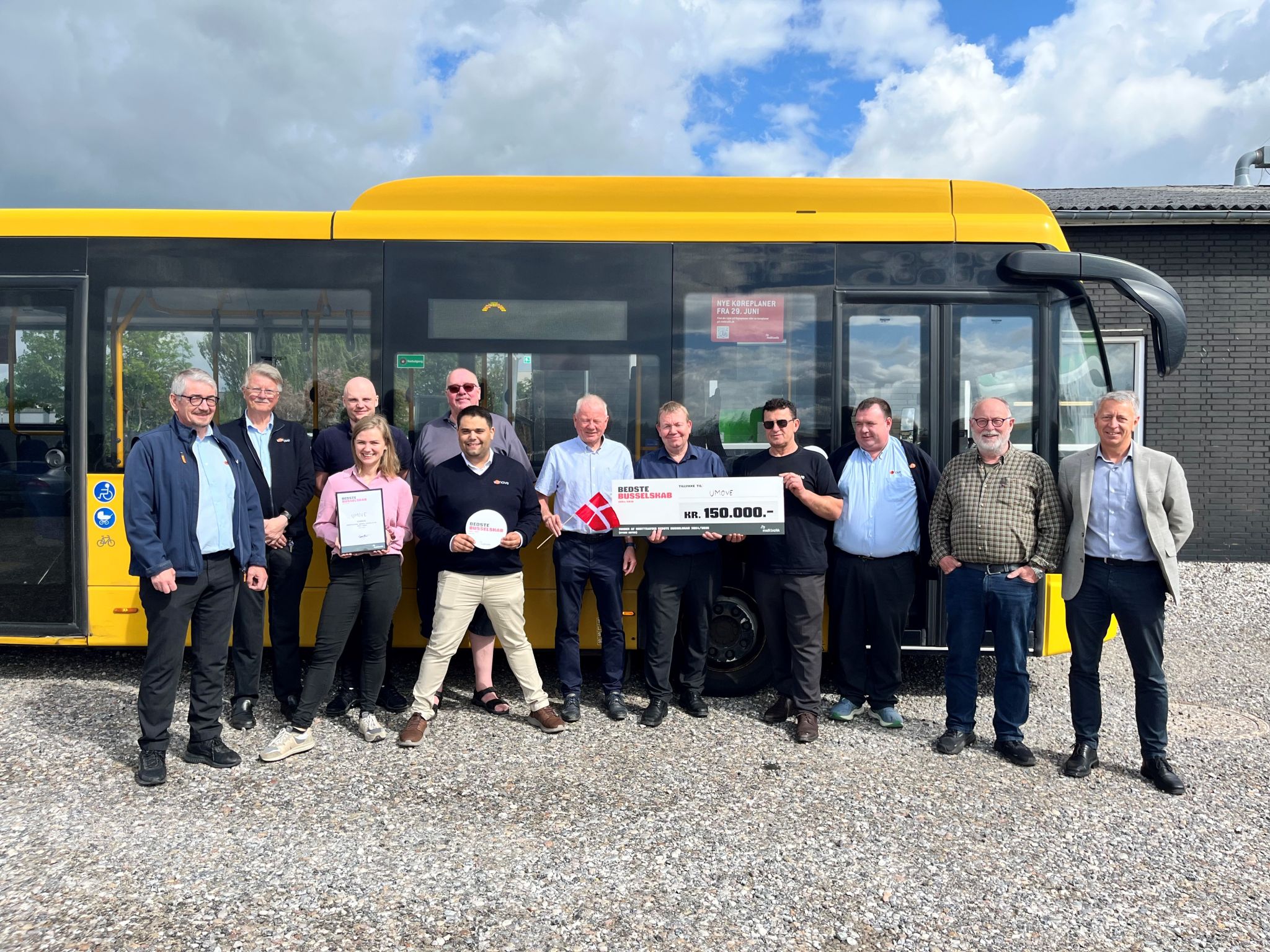 🏆 Bedste busselskab i Midttrafik – for andet år i træk! – umove web